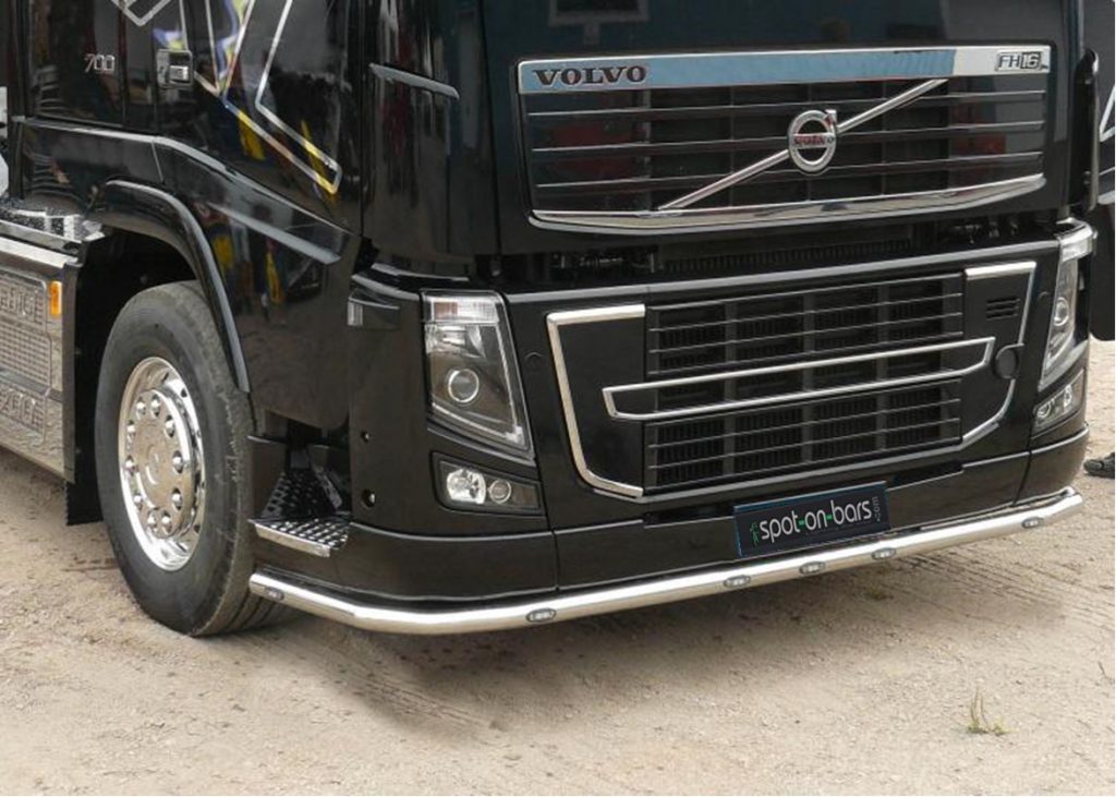 Volvo FM &FM version 2 Under bumper bar