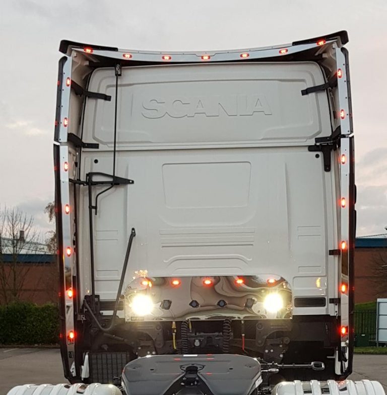 Scania R series wind kit strips