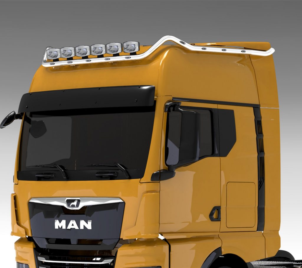 MAN TGX 2020 on HYDRAORIGIN roof bar GX cab - Spot On Truck Bars